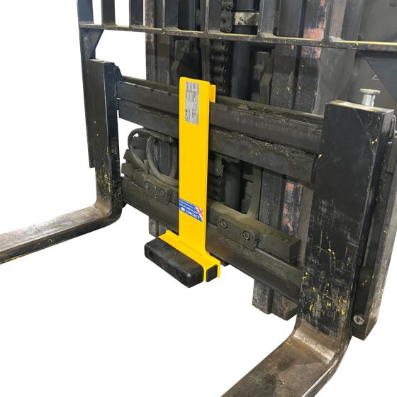 Carriage Mounted Pallet Stop